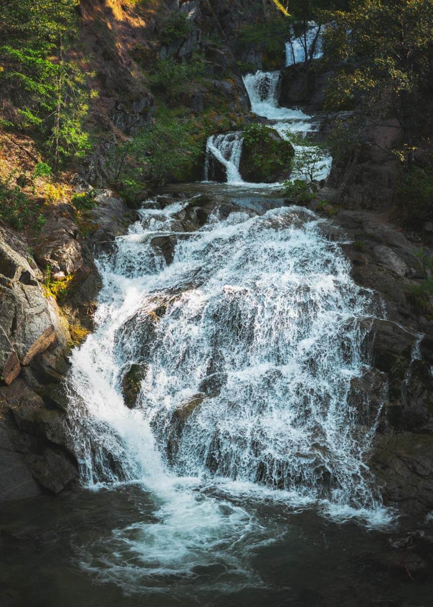 16 Must-Visit Northern California Waterfalls