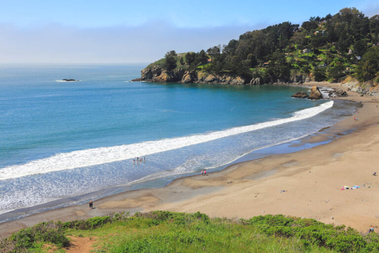 12 Stunning Golden Gate Beaches to Visit
