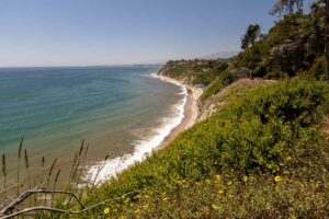 9 BEST Hikes in Santa Barbara, California
